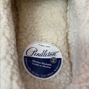 Pendleton | Shoes | Pendleton Sunroom Mule Slippers Oyster Gray | Poshmark